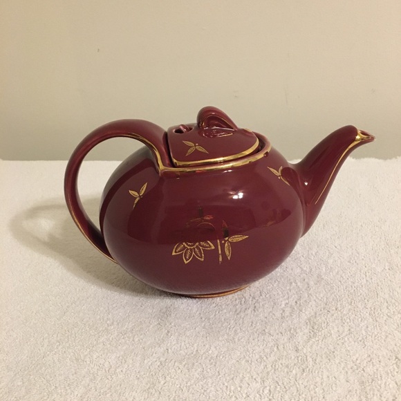 Hall | Dining | Vintage Hall 6 Cup Capacity Maroon With Gold Leaf Trim ...